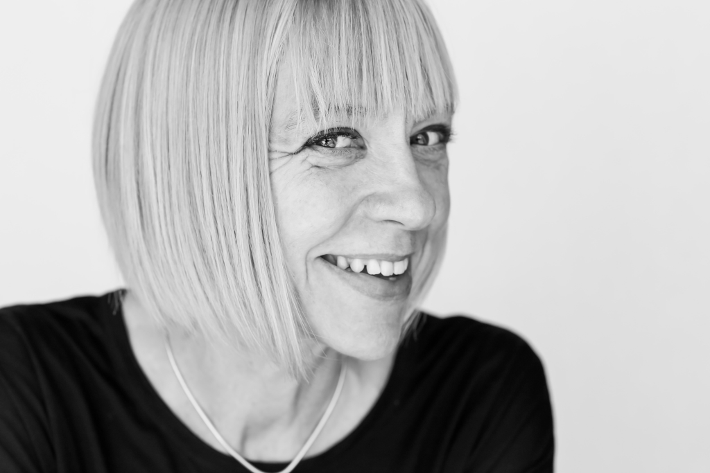 Zoë Skoulding Poetry Reading | The American University of Paris