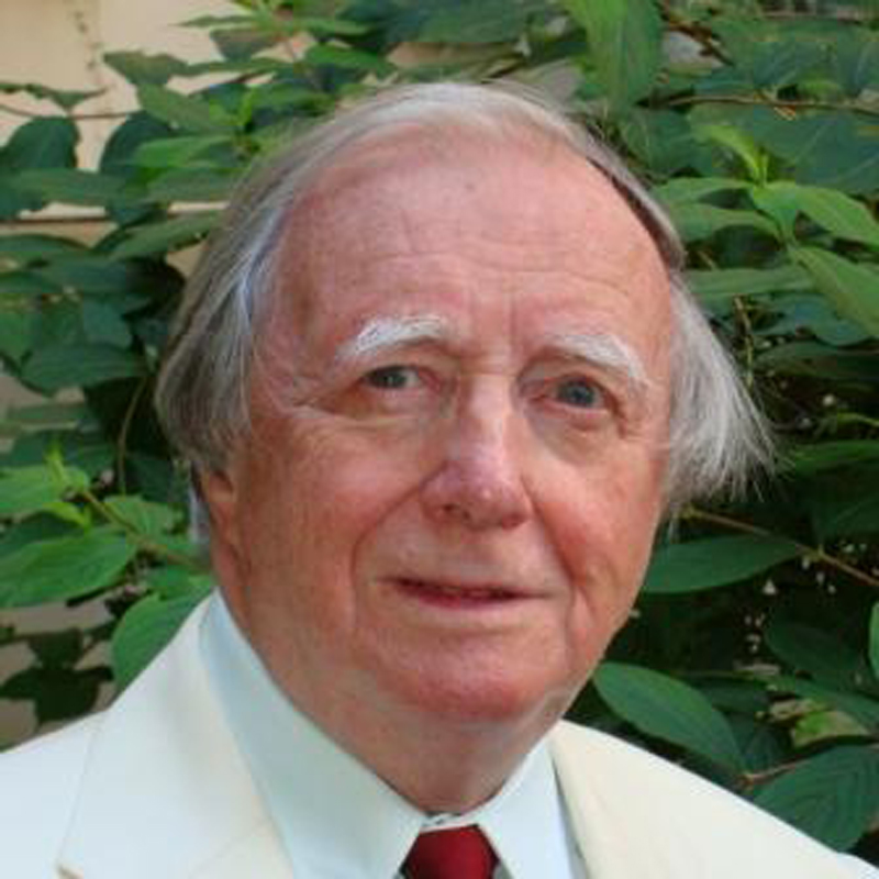 In Memoriam: David Wingeate Pike | The American University of Paris