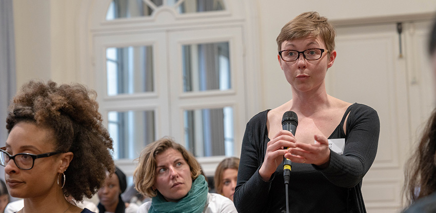 Year in Review: Deborah Roberts | The American University of Paris