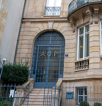 Parents & Families | The American University of Paris